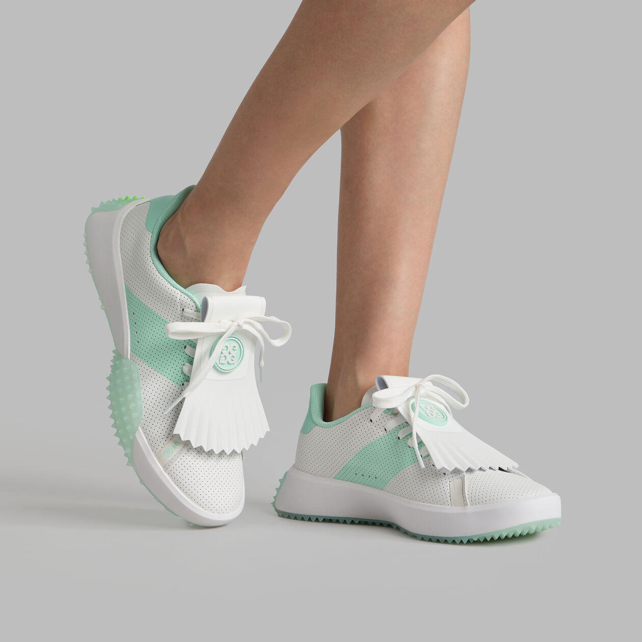 WOMEN'S G.112 PERFORATED SADDLE STRIPE KILTIE GOLF SHOE | WOMEN'S GOLF SHOES | G/FORE